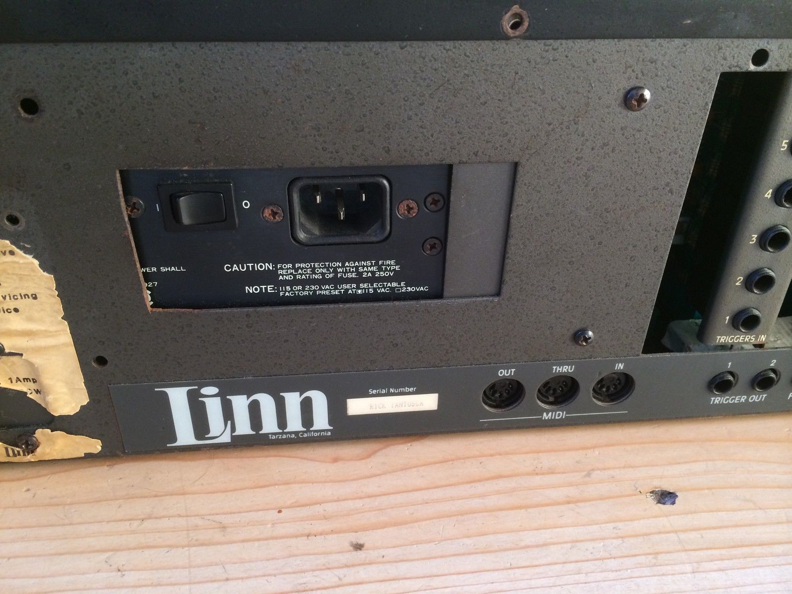 MATRIXSYNTH: FORAT F-9000 DRUM MACHINE - LINN SEQUENCER