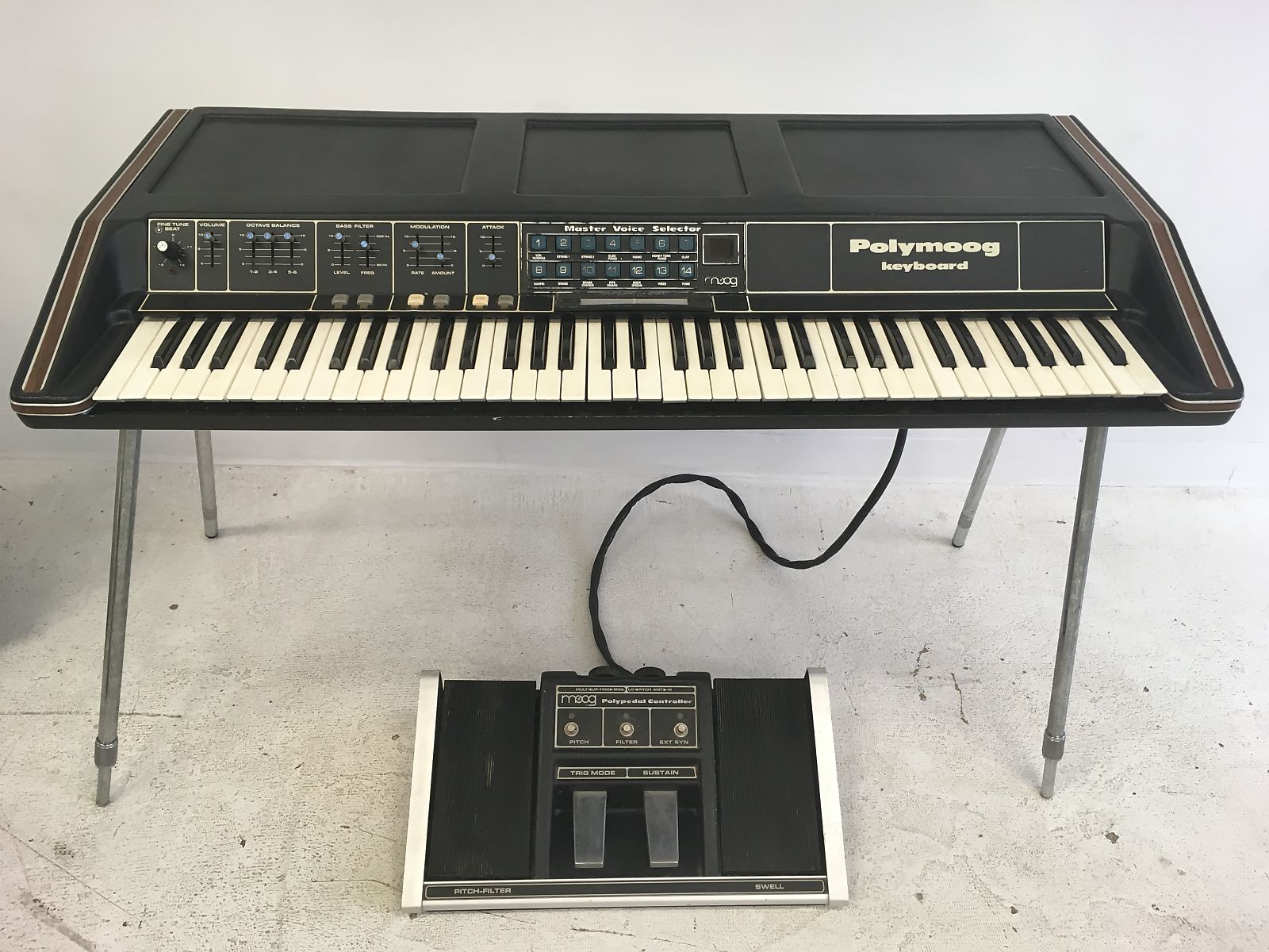 MATRIXSYNTH: Moog Polymoog Keyboard 280a w/ Road Case & Pedals