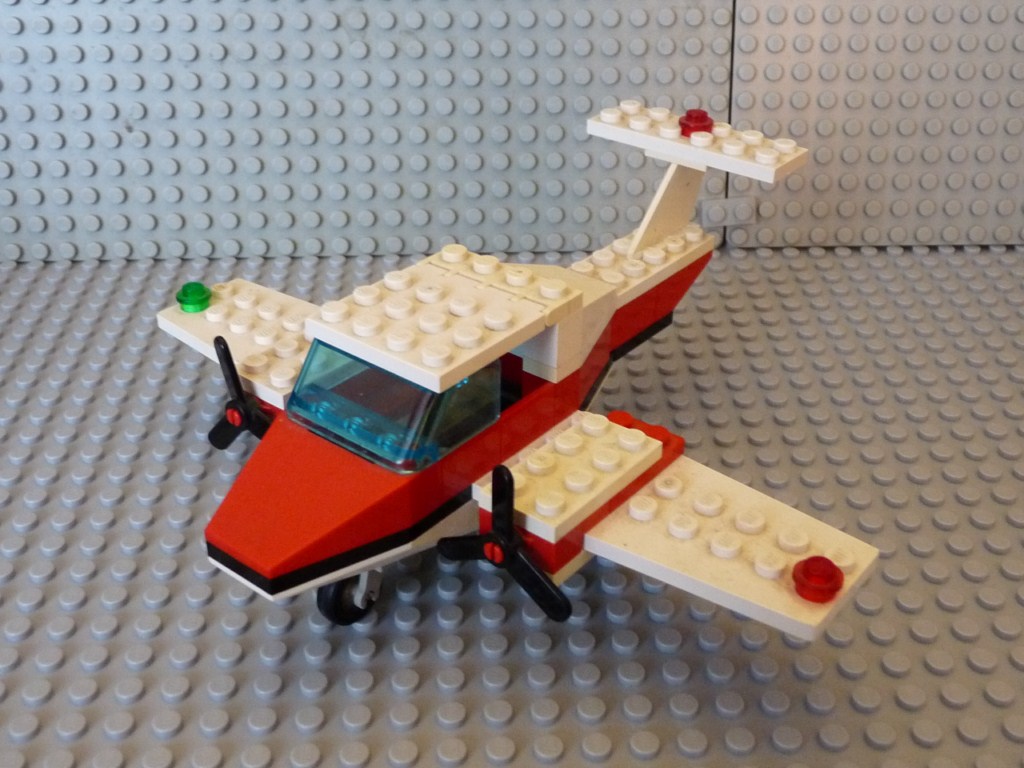 en-broc: Lego 6687 : Turbo Prop I , 1987