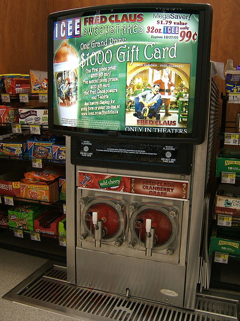 Review the World: Fred Claus Cranberry Grape Icee