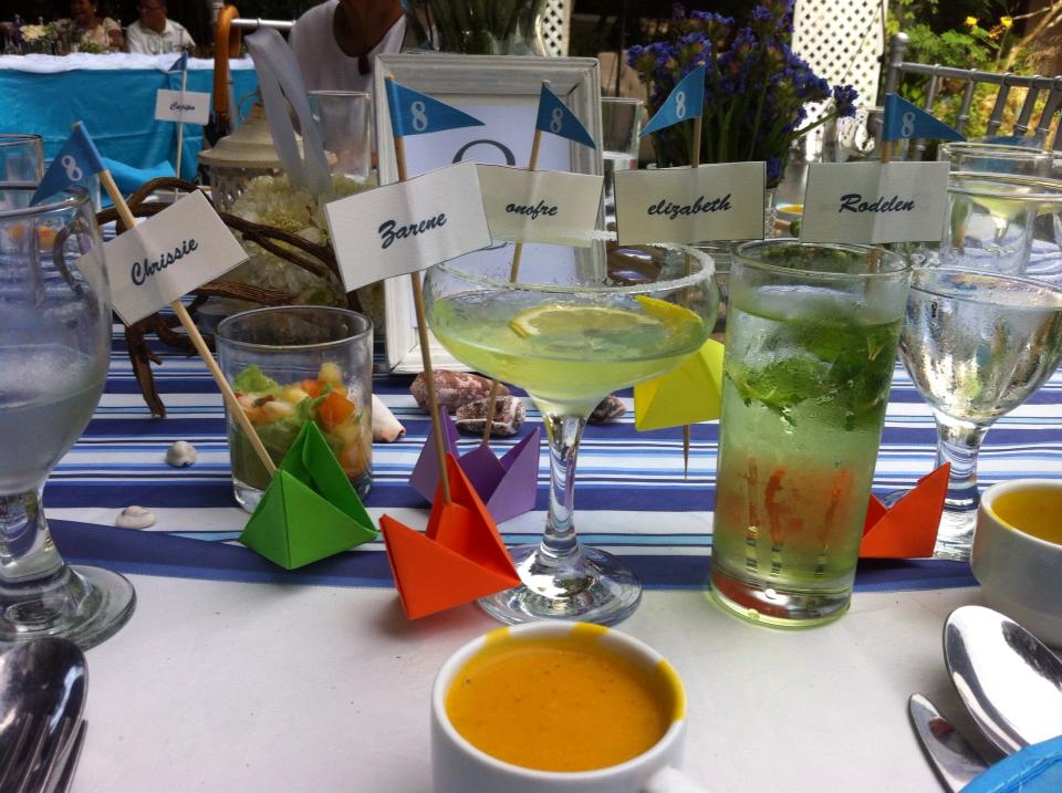 IamMrsLagura: Mobile Bar: Mixed Mobile Bar