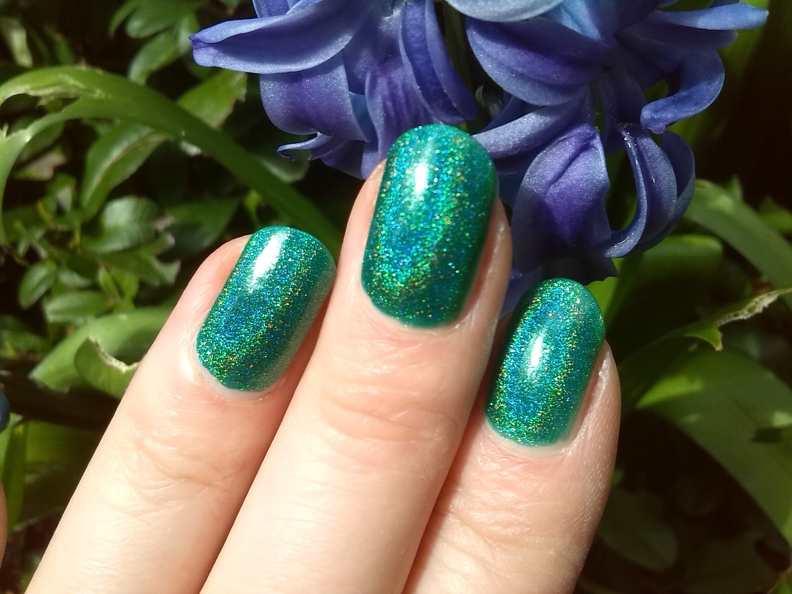 Knitty Nails: Smitten Polish Claddagh