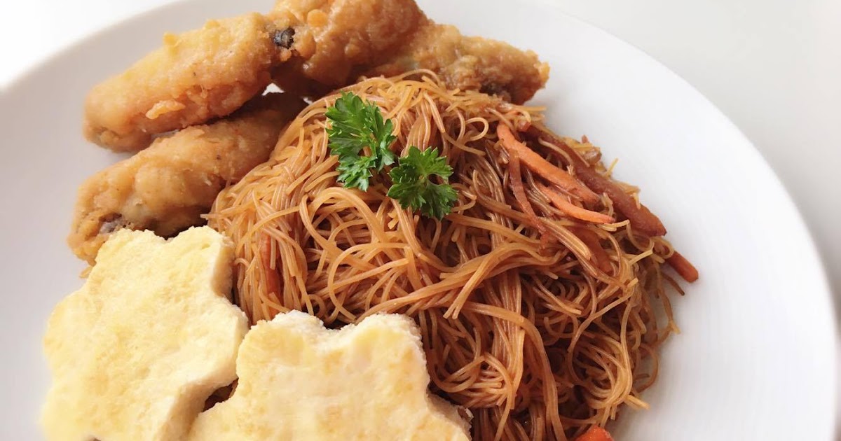 Plate & Palate: Fried Bee Hoon using Feng He Sauce 经济米粉 by Angela Seah ...