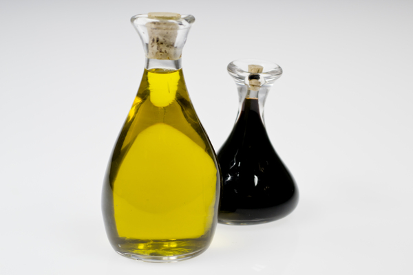 Olive Oil and Balsamic Vinegar Set (Student Project) – Packaging Of The ...