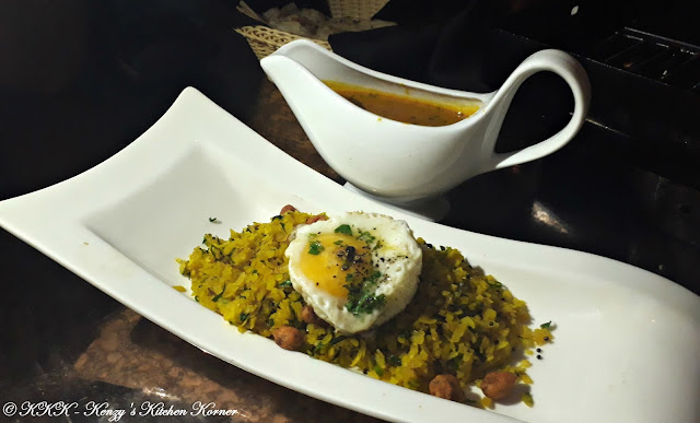 Kenzy's Kitchen Korner... : Farzi Cafe - A food purist happily ‘farzified’!