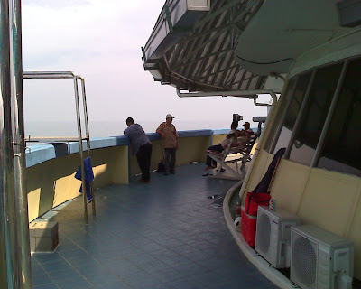 Anak cucu Hj Jantan & Yang Masari: One fathom bank off Port Klang.