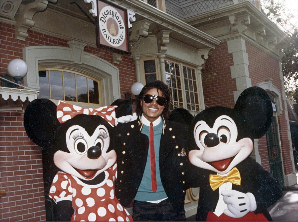 5 Things To Know About the Michael Jackson Suite at Walt Disney World ...