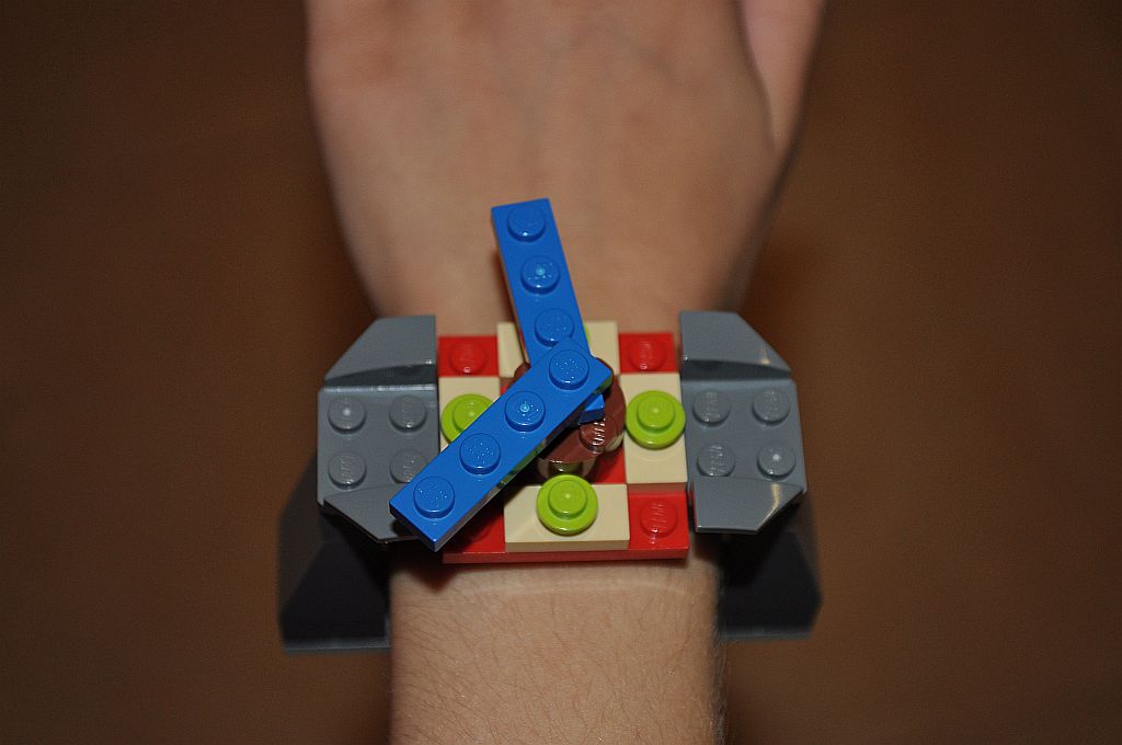 LEGO Quest Kids: Wearable LEGO Photos