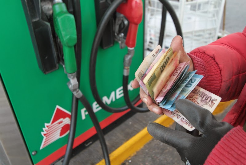 Llega el noveno gasolinazo; aumenta 9 y 11 centavos en los combustibles ...
