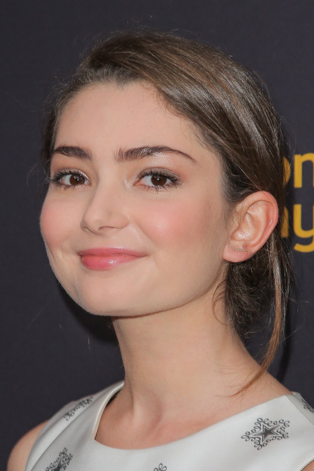 Starlet Arcade: Hot Emily Robinson