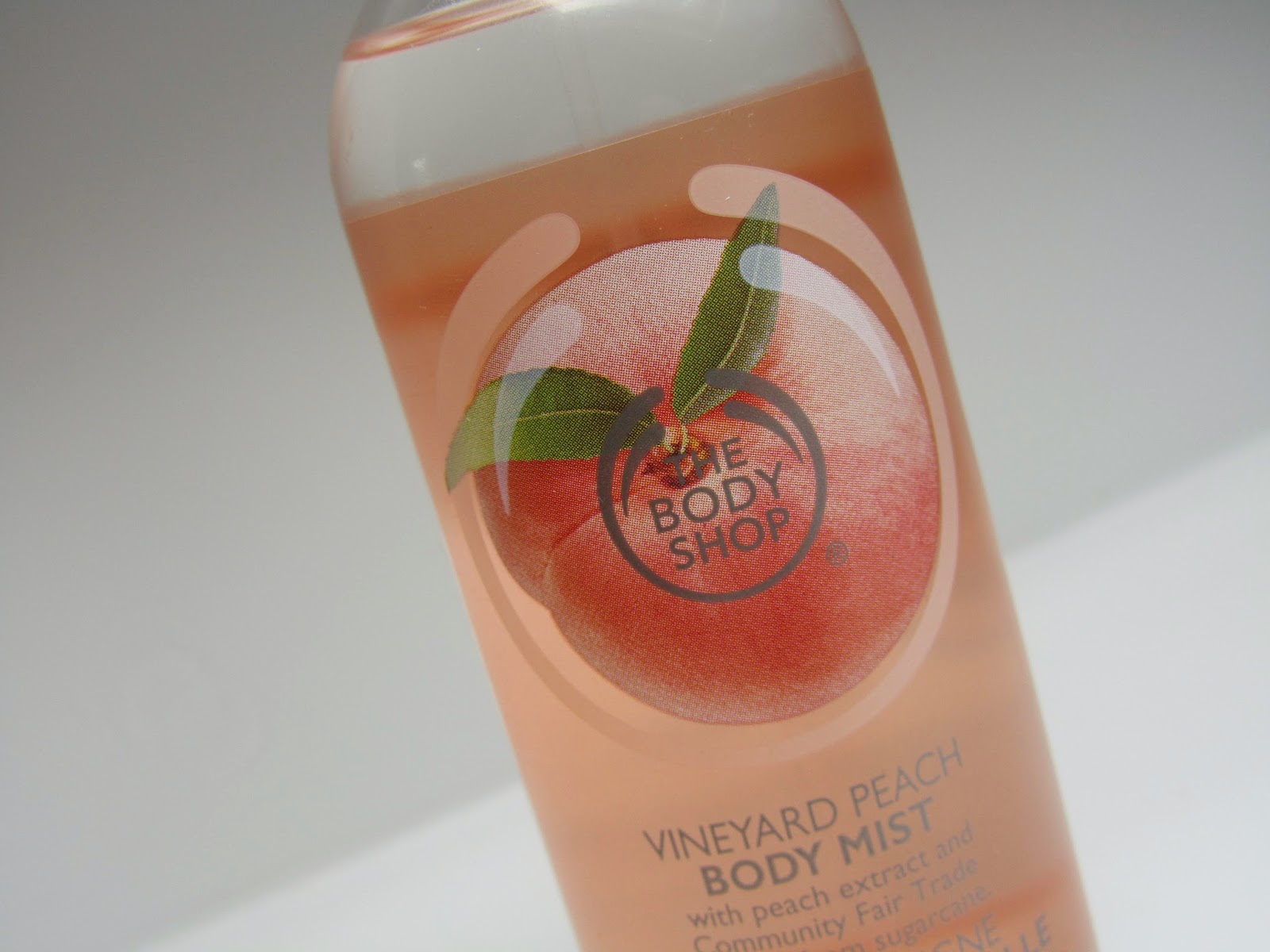 Beauty by Diede: The Body Shop Vineyard Peach Body Mist