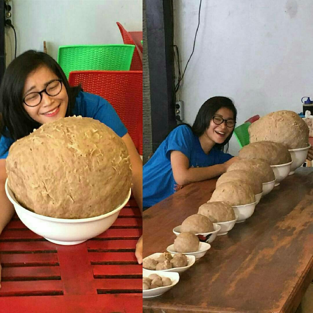 Bakso Super Jumbo : Bakso Klenger Jogja - Dave Days : My Trip Story