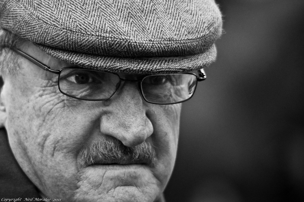 School Of Digital Photography: Reducing Glare When Photographing People ...