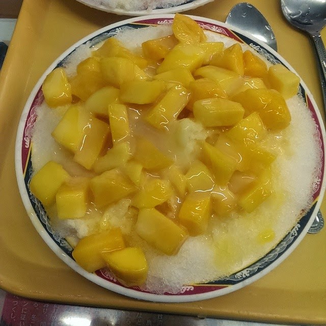 Across the Wider Pond: 12 Days of Christmas - Taiwan Version