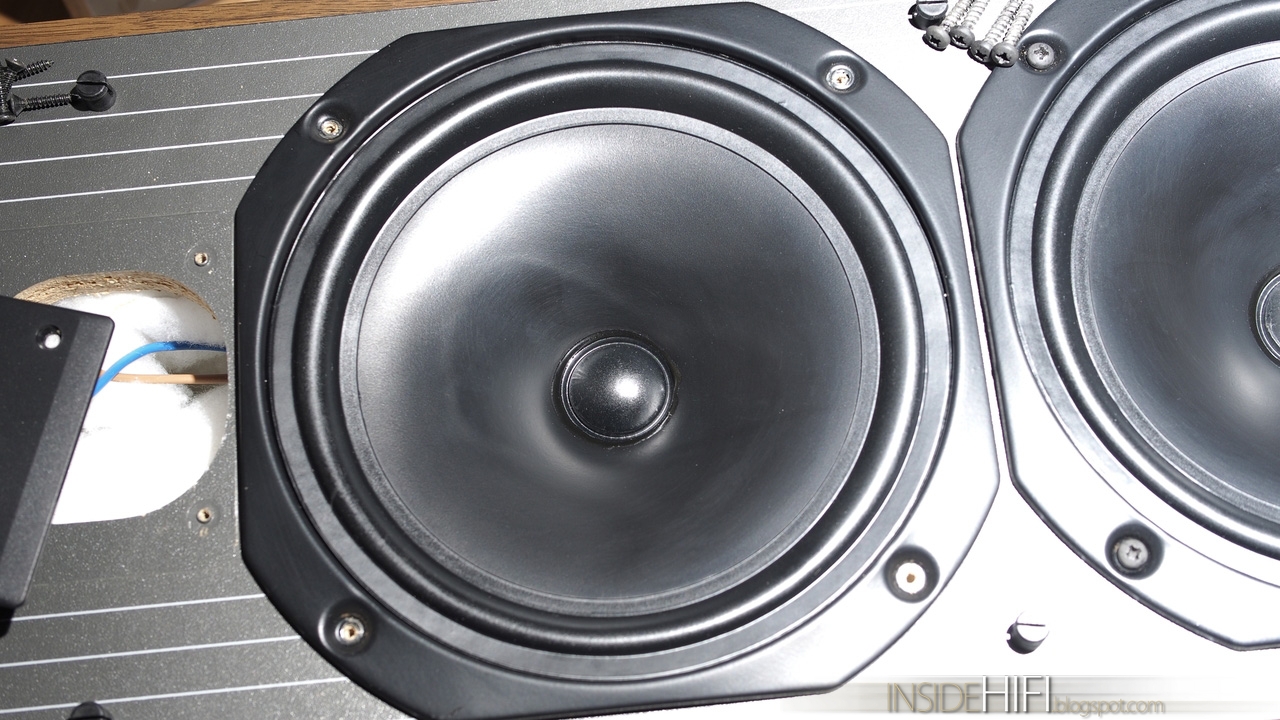 Inside Hi-Fi: Kef C40 (SP3054)