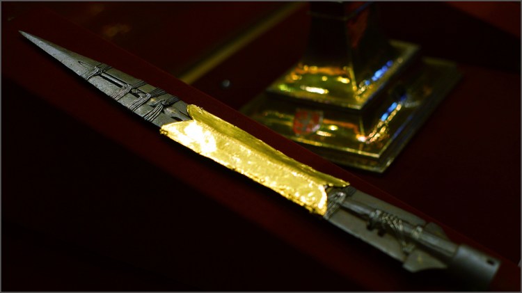 The Holy Lance: What Happened to the Spear of Longinus? - The Catalog of Good Deeds