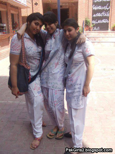 ALL GIRLS BEUTY WALLPAPERS: Pakistani beautiful college girls Latest ...