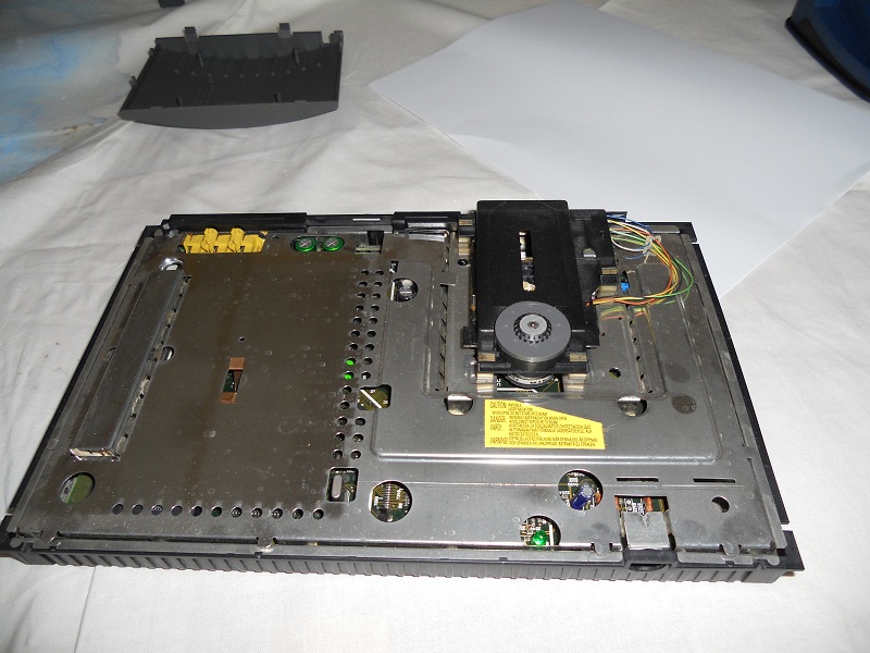 Life in 16-bit: Philips CDI 450 Repair: Laser Replacement