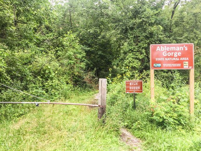 Hiking Ablemans Gorge