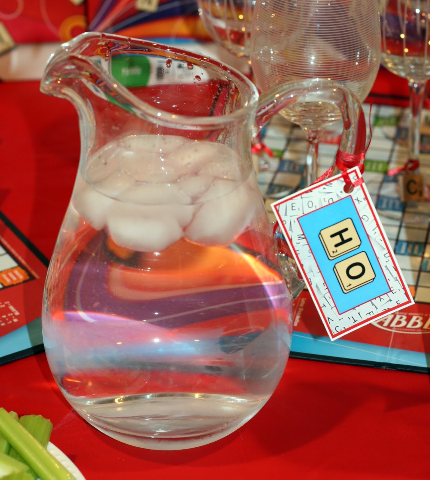 Invite and Delight: A Scrabble Party!