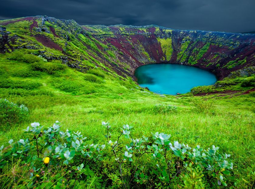 BLOGOCIOLOGICO: KERID: "EL LAGO VOLCÁNICO"