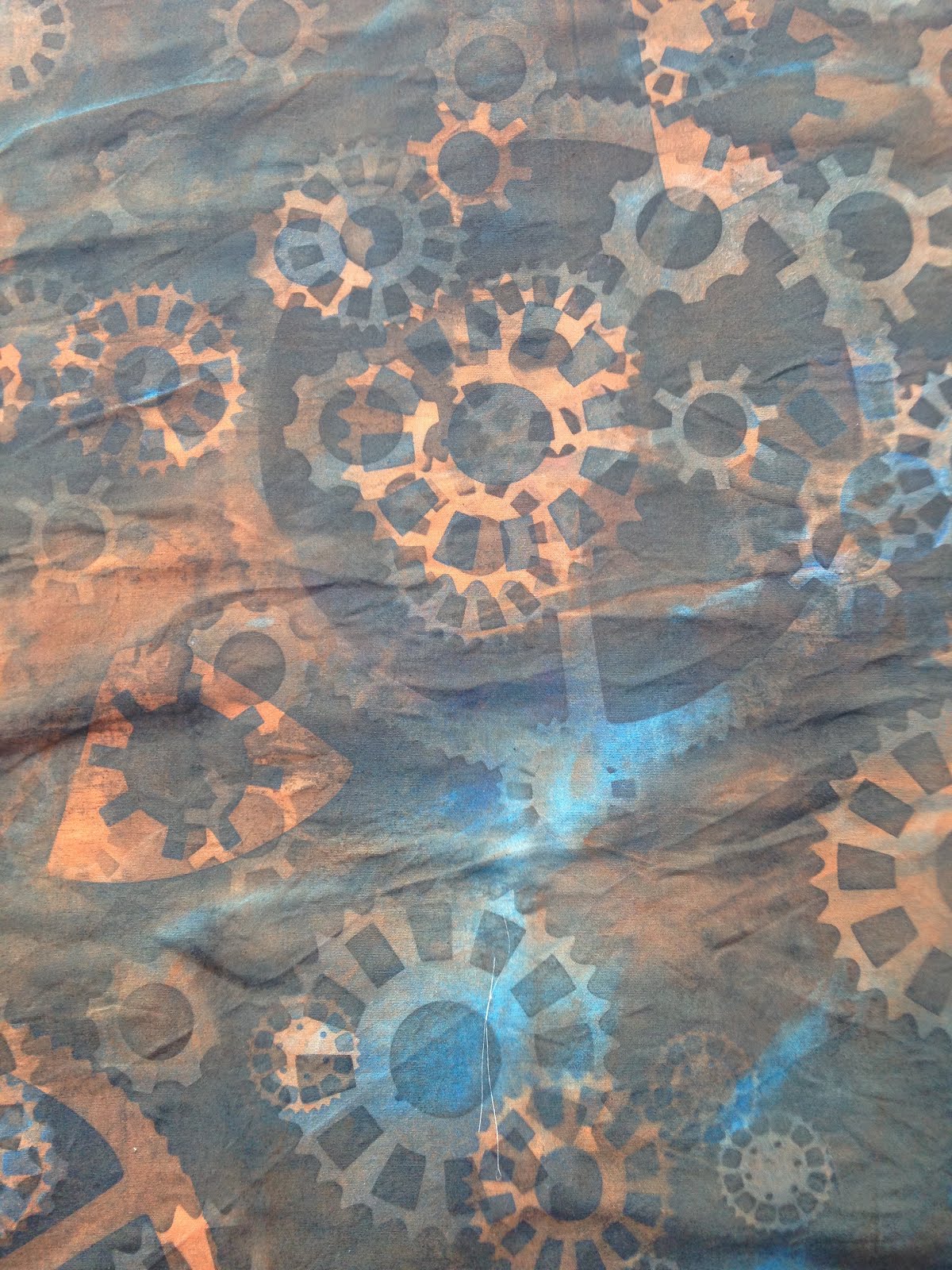 The Printed Fabric Bee: Advanced Sun Printing