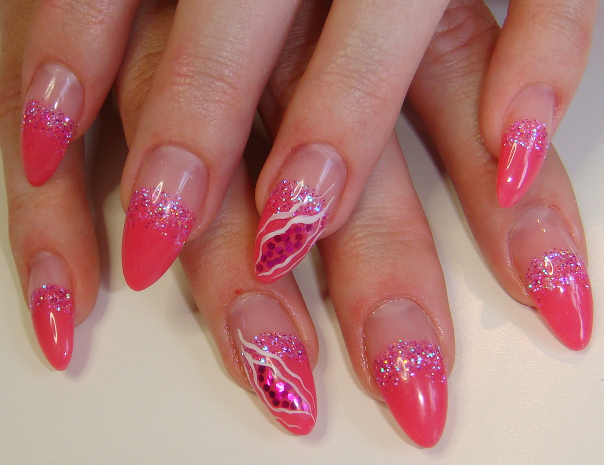 Välkommen till Kristiina Nail Fashion Blogg!: Linas naglar...