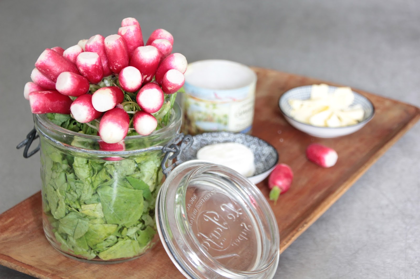 regardsetmaisons: Comment présenter des radis pour l'apéro