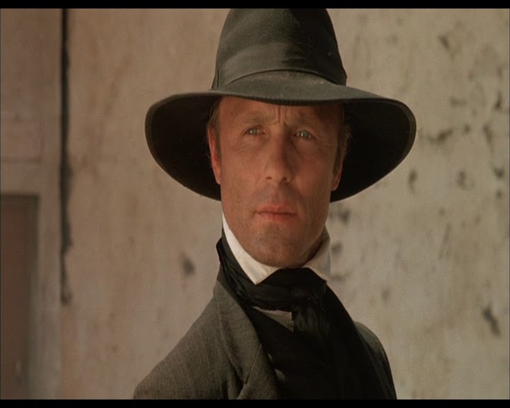 El Terrario de Donovan: "WALKER": Nadie recordará a los hombres que pierden