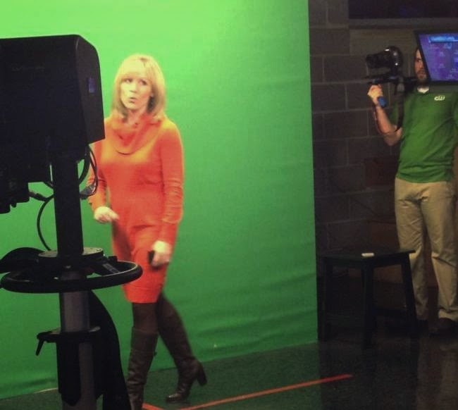 Holly Samuels's Instagram, Twitter & Facebook on IDCrawl