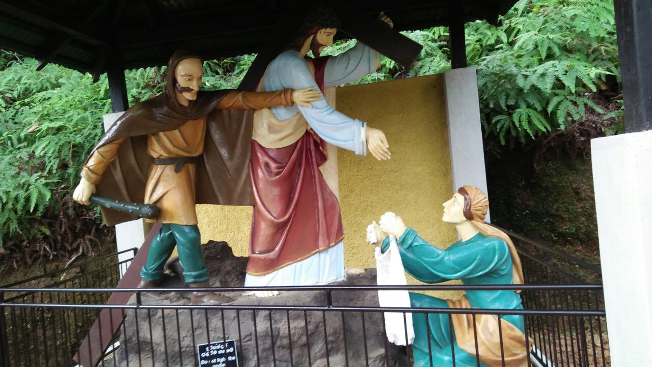 Hiniduma Calvary Shrine