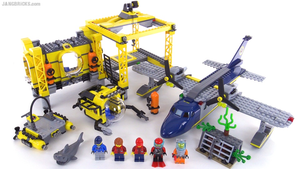 LEGO City Deep Sea Operation Base review! set 60096