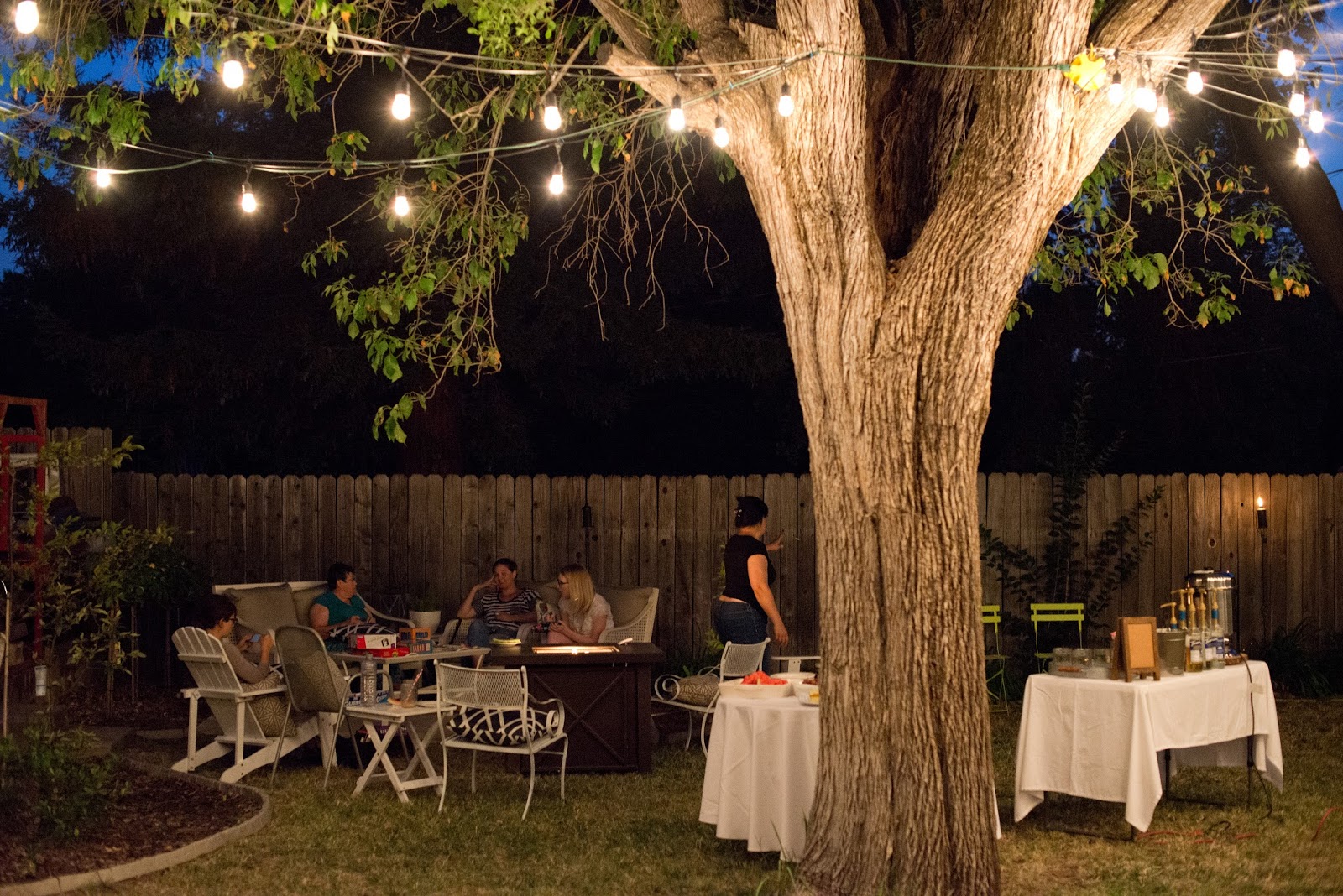 Domestic Fashionista: Girl's Night: Backyard Game Night and Smores