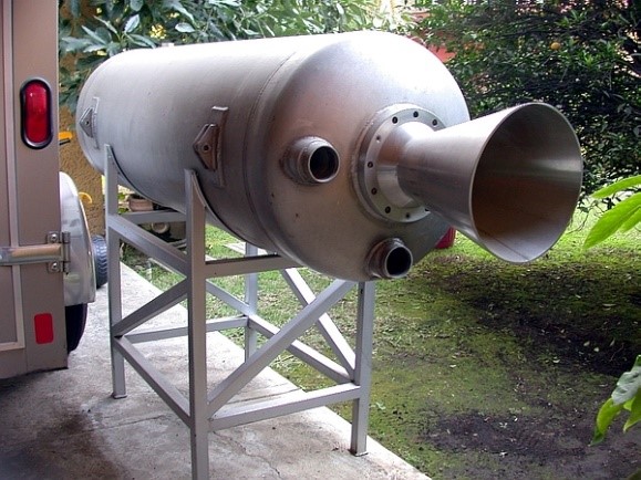 Cohetes. : tipos y usos de motores cohete