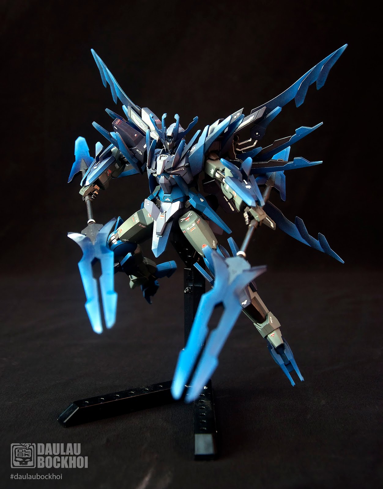 Painted Build: HGBF 1/144 Transient Gundam Glacier