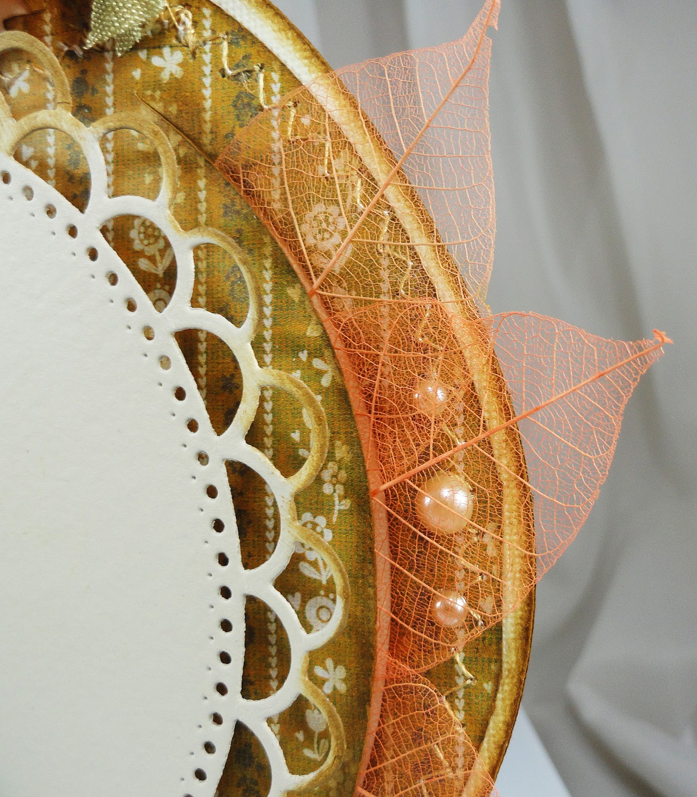 handmadeby tlc: Batty Boo and Shape EZ