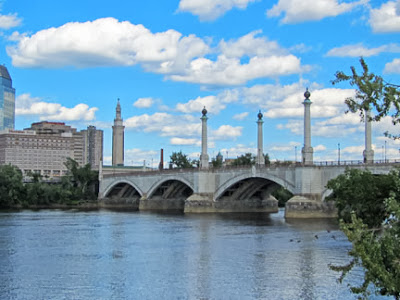 Travels with Auntie M: Memorial Bridge, Springfield, MA – 04 JUL 2013