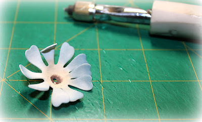 Ineke"s Creations: Tutorial Foam bloemen
