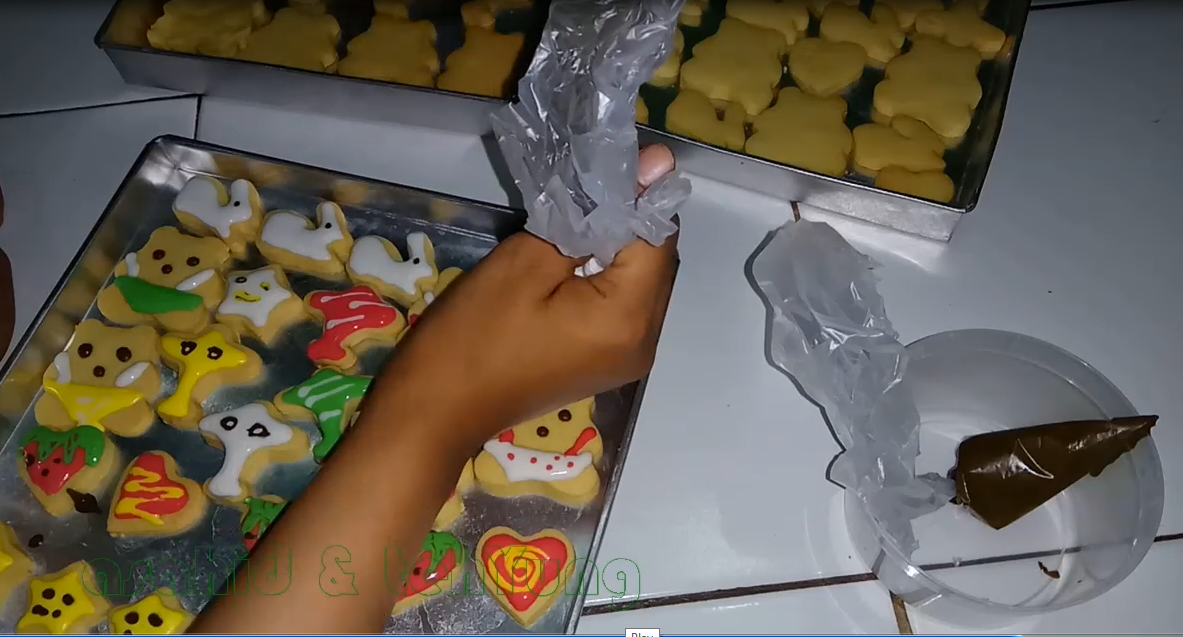 Cara Membuat Cookies Karakter yang Enak dan Berbentuk Lucu ~ Resep dan ...