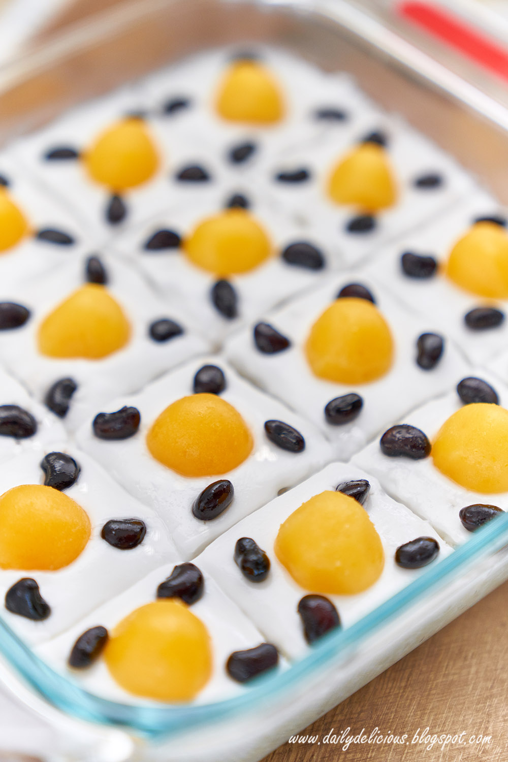 dailydelicious: Sweet Sticky Rice with Coconut Milk Topping: ข้าวเหนียว ...