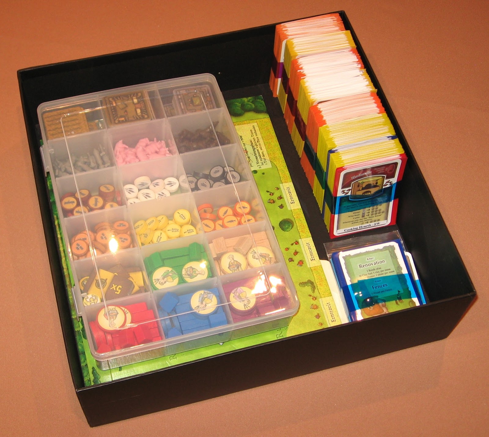 Matt's Board Game Back Room: THE CREATIVE GAMER - Game Bit Storage ...