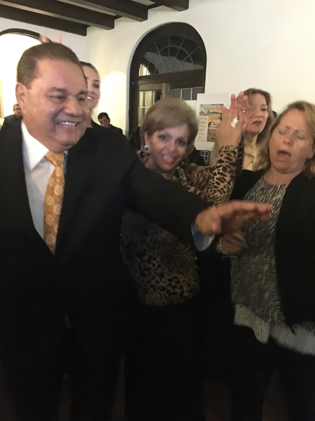 Elizabeth Arias Ojeda: VI Aniversario de Long Island al Día