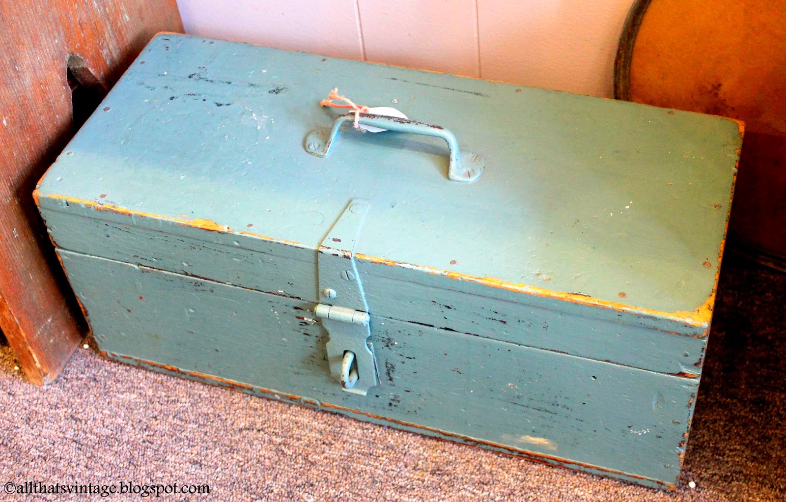 All That's Vintage: DIY Inspiration Using Vintage Tool Boxes