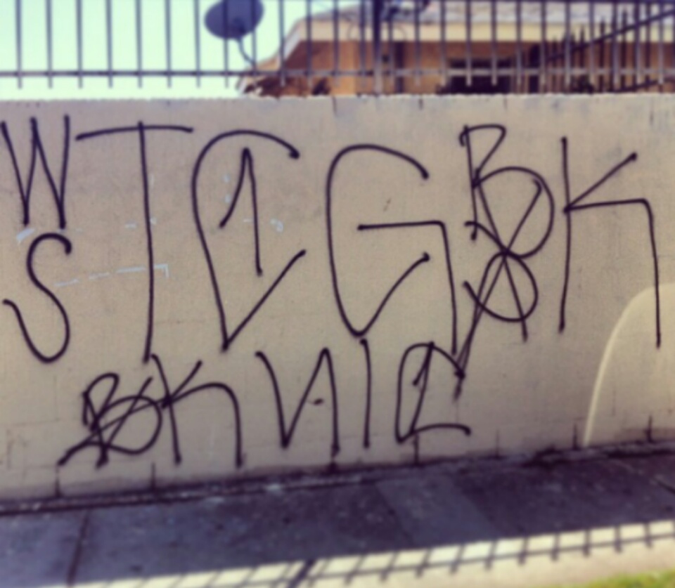 crip gangs graffiti: Tongan crip gang
