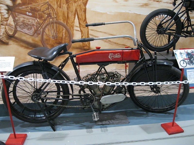 Big Daddy Dave: Motorcycles and Airplanes - The Glenn Curtiss Museum #1