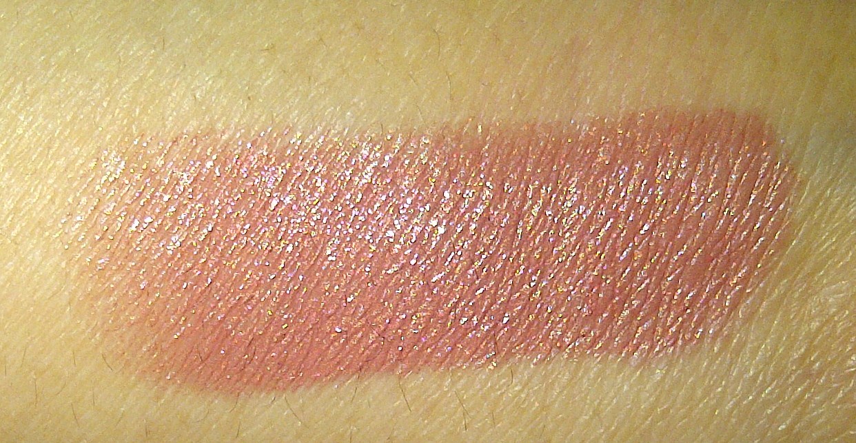 Makeup passion: My lipsticks & lip Glosses (Avon Iced coffee)