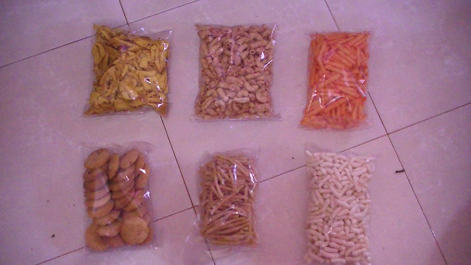 Kueh Kering Snack Karawang: Cemilan Kueh Kering karawang