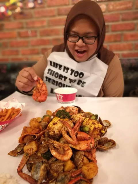 WANDERLUST DJ: Shell Out, Ayer@8, Putrajaya