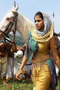 Urumi - Cinemahunt.com