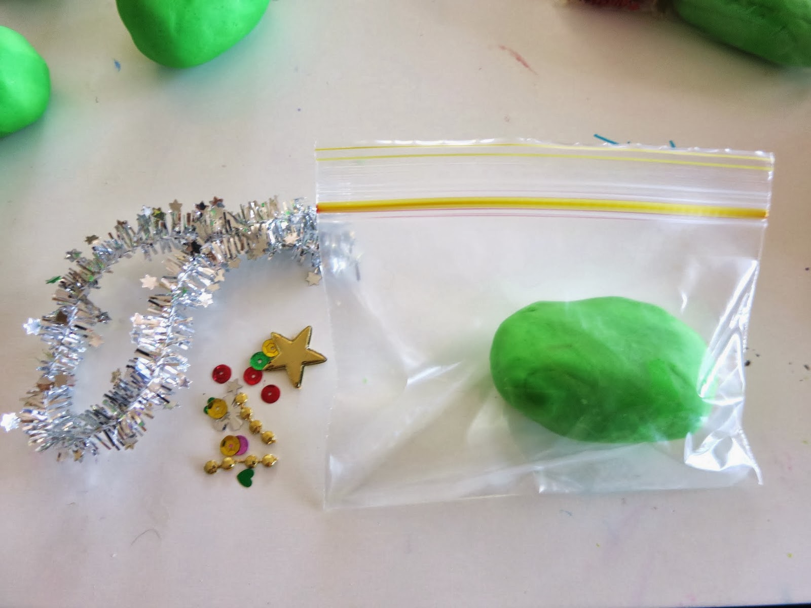 Learn with Play at Home: DIY Chistmas Tree Playdough Gift Bags with ...